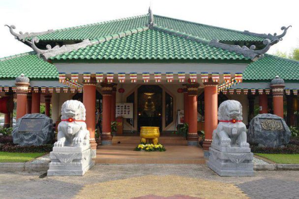 Temples in Batam - Expat.Guide